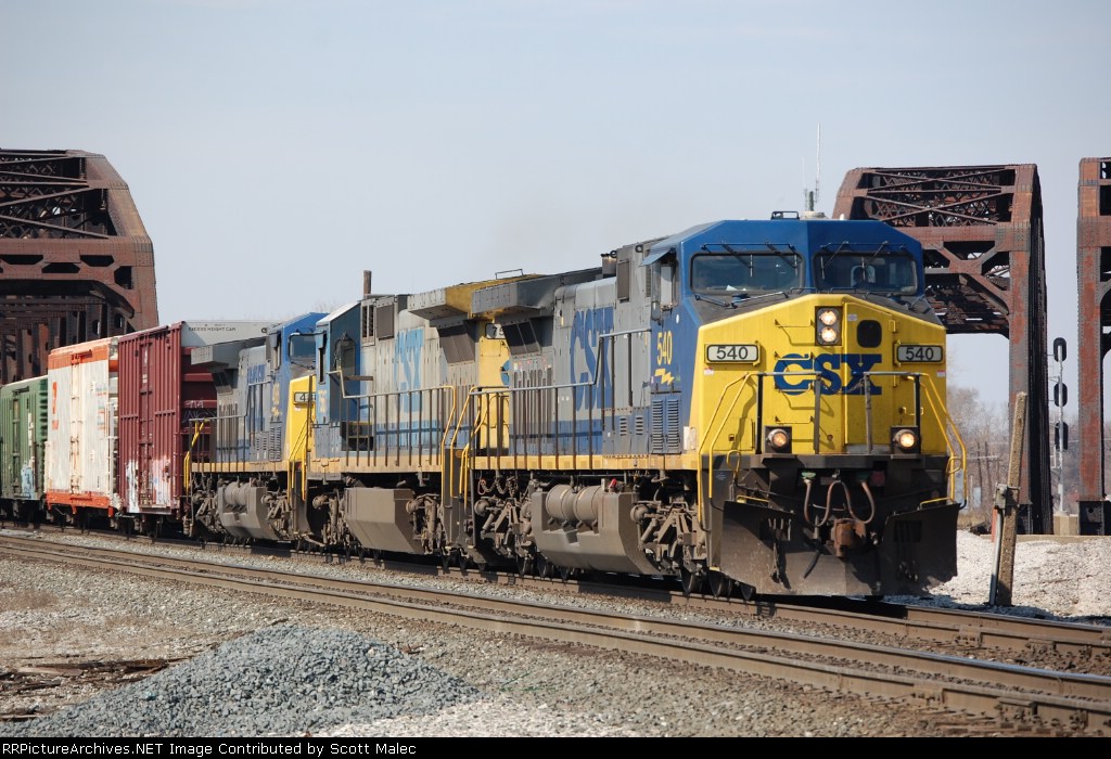CSX 540, 7567 & 488